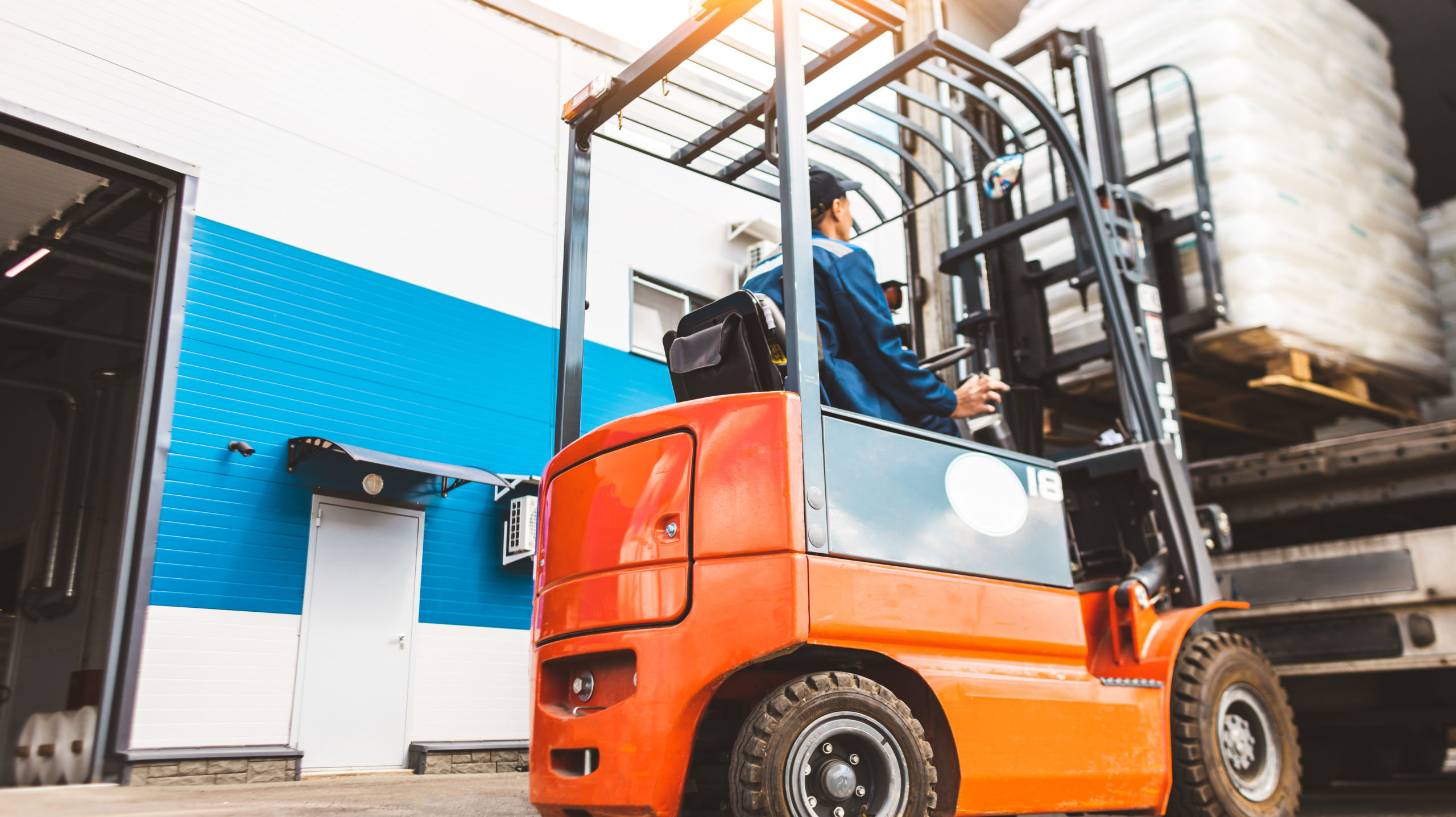 Fixed capacity vehicles and the dilemma of shrink-wrapped part pallets ...